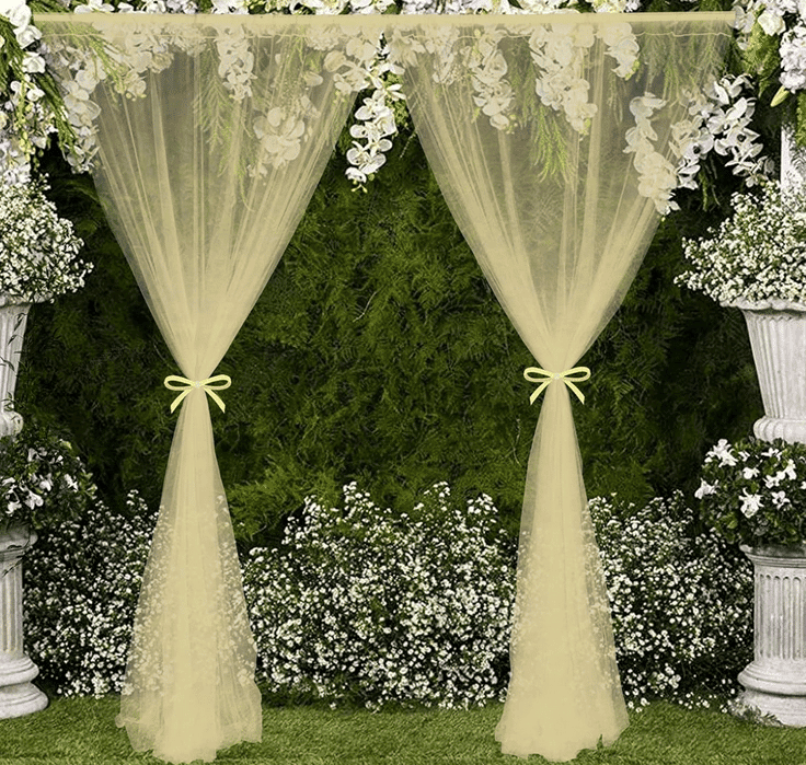 Artificial Grass Backdrop Ideas